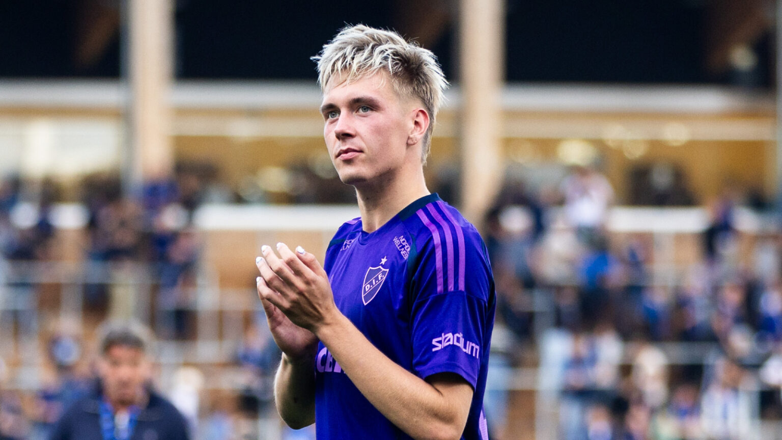 Saknades på Djurgårdens träning: "Han är hemma" - FotbollDirekt