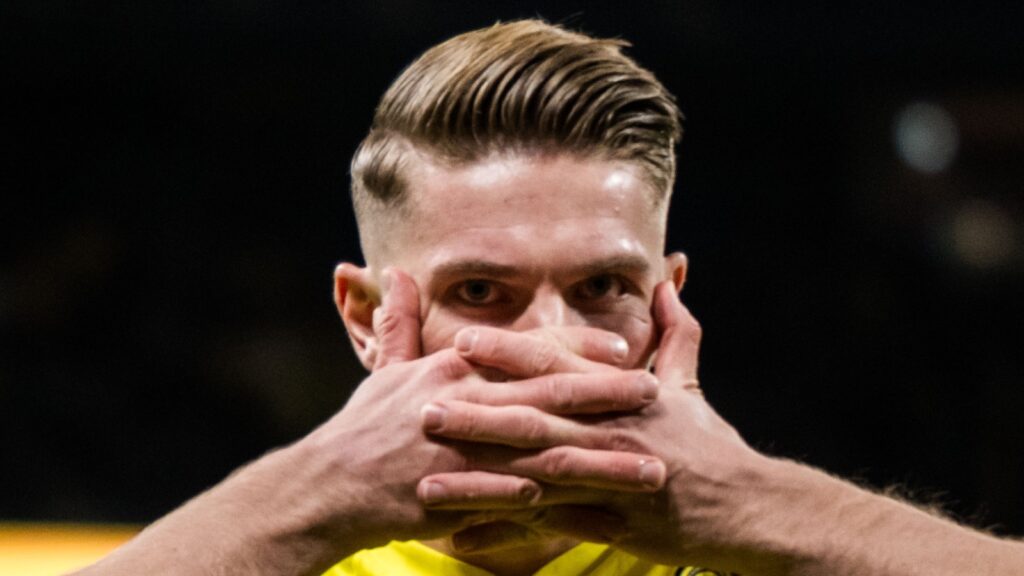 Viktor Gyökeres vinner guldbollen 2024 - FotbollDirekt