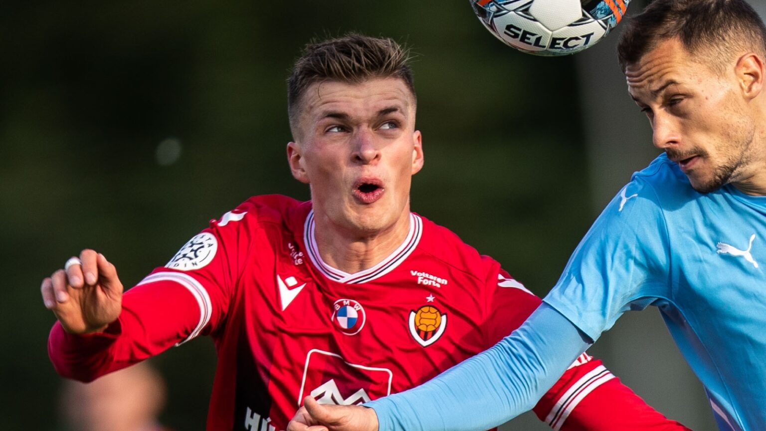 Uppgifter: IFK Göteborg visar intresse för ytterback - FotbollDirekt