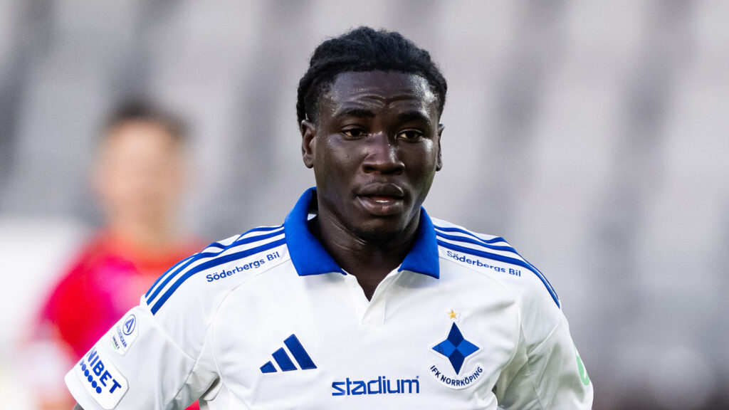 Uppgifter: Oppong eftertraktad av danska klubbar - FotbollDirekt