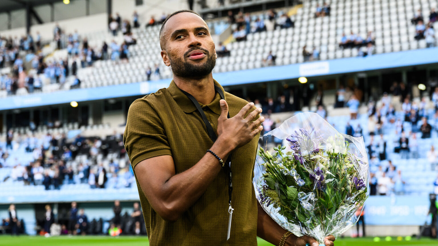 Klart: Kiese Thelin lämnar Urawa Red Diamonds - FotbollDirekt